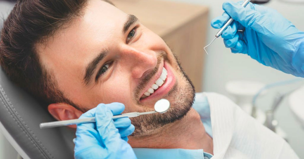 Common Dental Emergencies and How to Handle Them | Megadentist